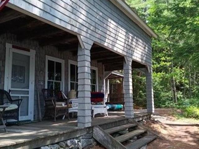 9 Millstone Is, Liberty, ME 04949