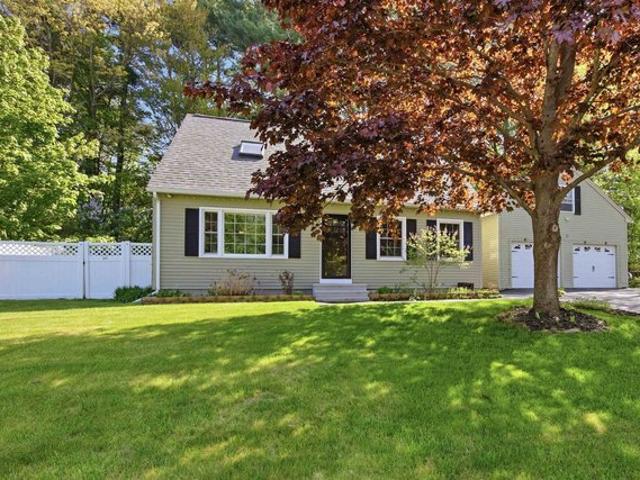 9 Millstream Ln, Concord, NH 03303