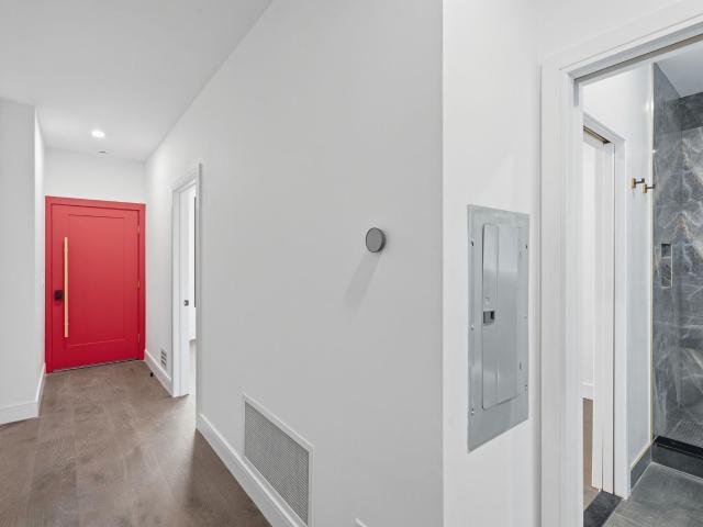 9 Minerva St # 1