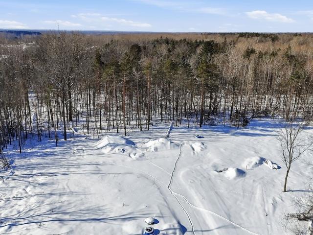 9 Moonshadow Landing, Hamlin, NY 14464 | MLS #R1659 | Compass