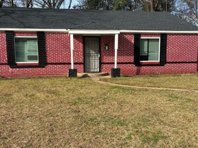 9 Montview Ct, Montgomery, AL 36105