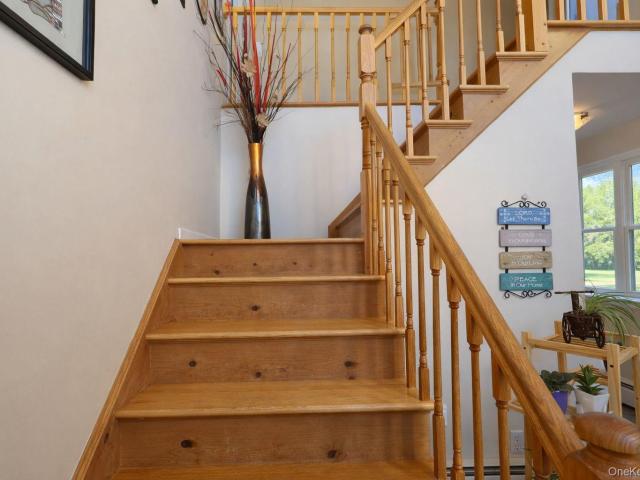 9 Mount Ridge Court