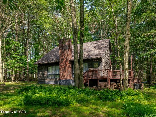 9 Mountain Glen Drive