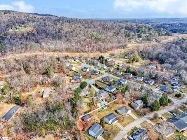 9 Mountainside Way