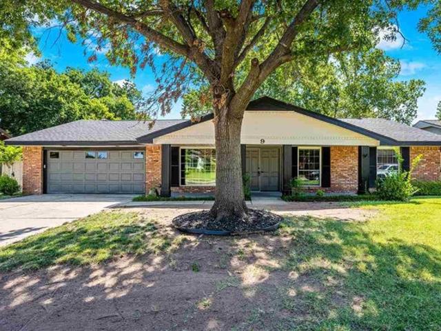 9 NW 60th St, Lawton, OK 73505