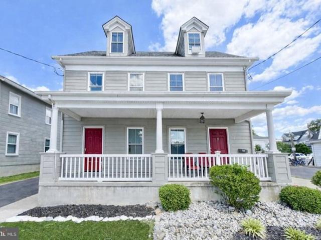 9 N 4th St, Millville, NJ 08332