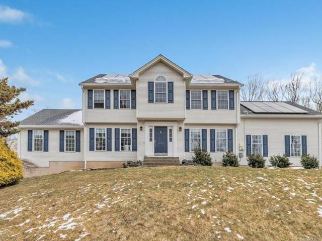 9 N Mark Dr, Oxford, CT 06478