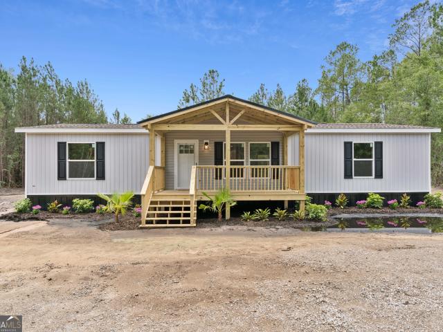9 N Riverhill Trail
