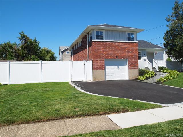 9 N Walnut Place