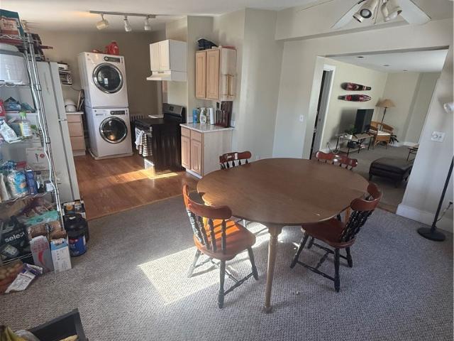 9 Narragansett Avenue 2