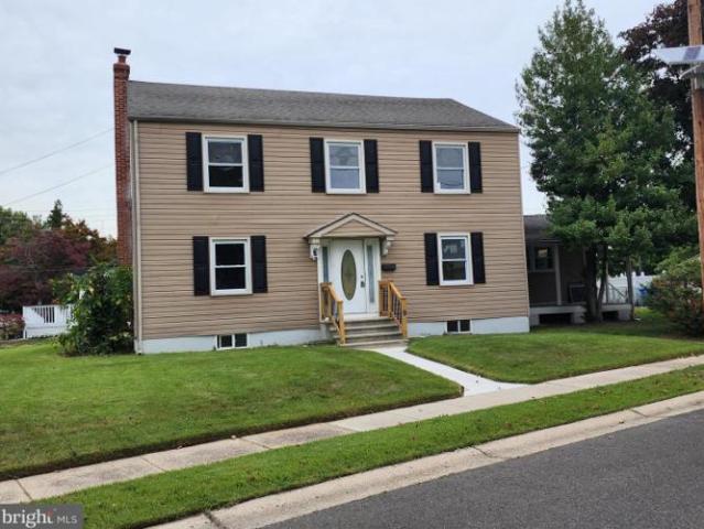 9 New Jersey Ave, Burlington, NJ 08016