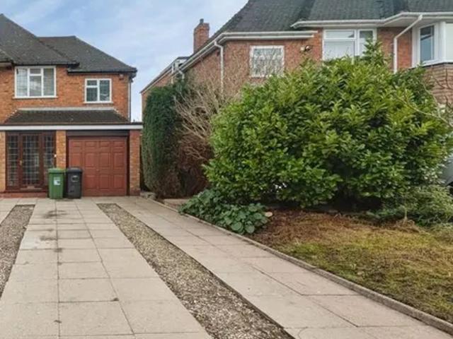 9 Northbrook Road, Sharmans Cross, B90 3NT, United Kingdom | 4 bed house for rent #167095816 | Rentberry