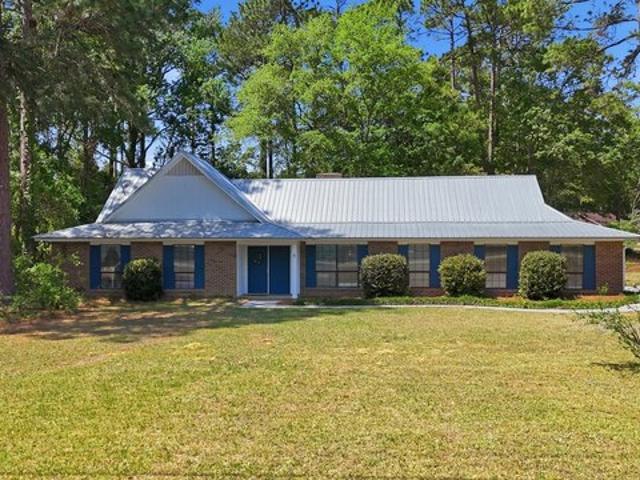 9 Northlake Dr, Statesboro, GA 30458