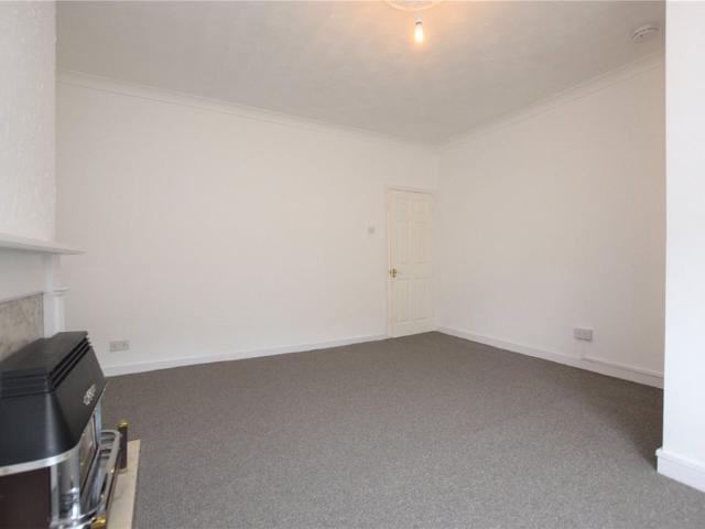 9, Oak Street, Morley, Leeds, LS27 7QB