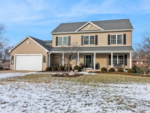 9 Orchard Avenue, Oswego, IL 60543