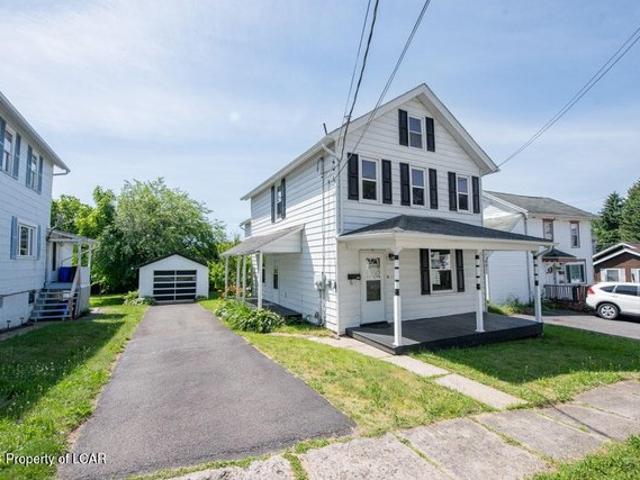 9 Atlantic Ave, Edwardsville, PA 18704