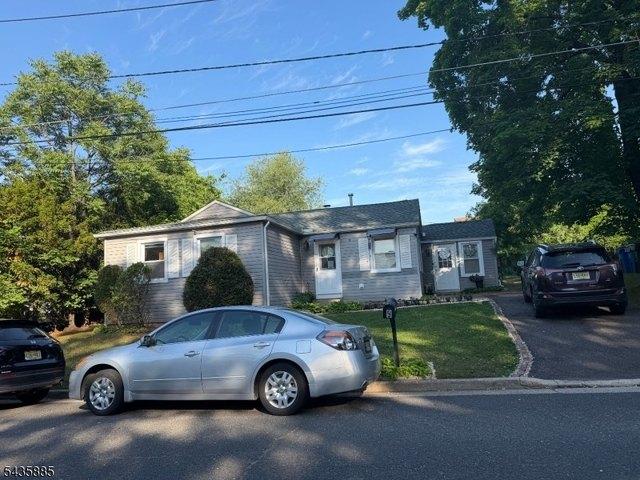 9 Austin Ave, Franklin Twp, NJ 08873