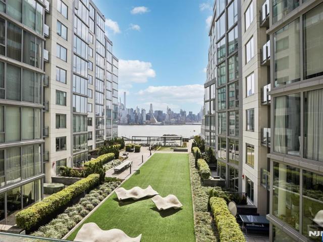9 Ave At Port Imperial # 713