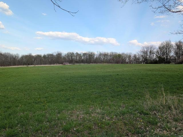 9 Acres County Road 7