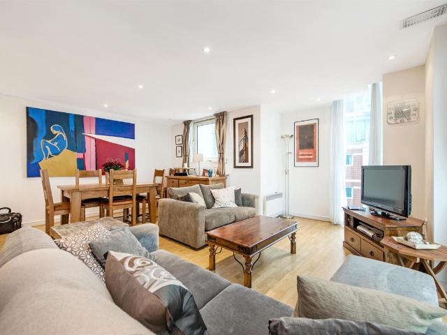 9 Albert Embankment, Vauxhall, London SE1, 2 bed flat to rent, £3,142 pcm | PrimeLocation