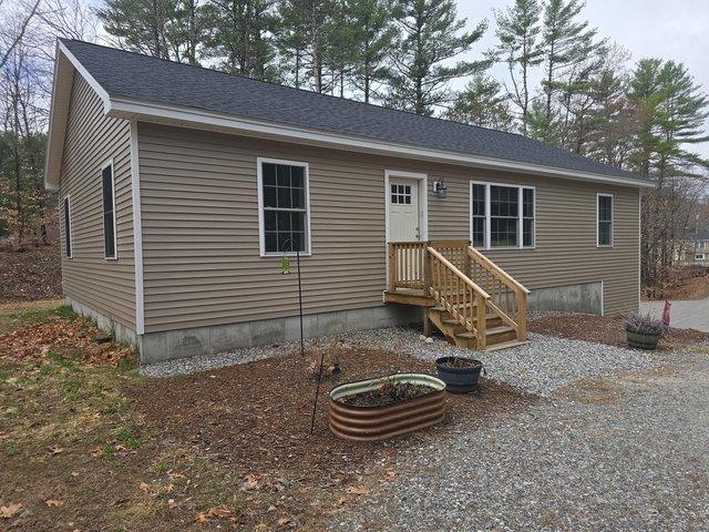 9 Alder Rd, Naples, ME 04055