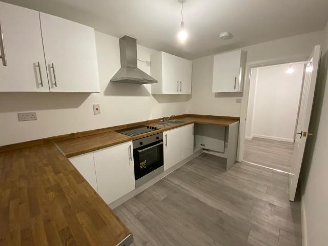 9 All Saints Square, Rotherham S60, 3 bed flat to rent, £750 pcm | PrimeLocation