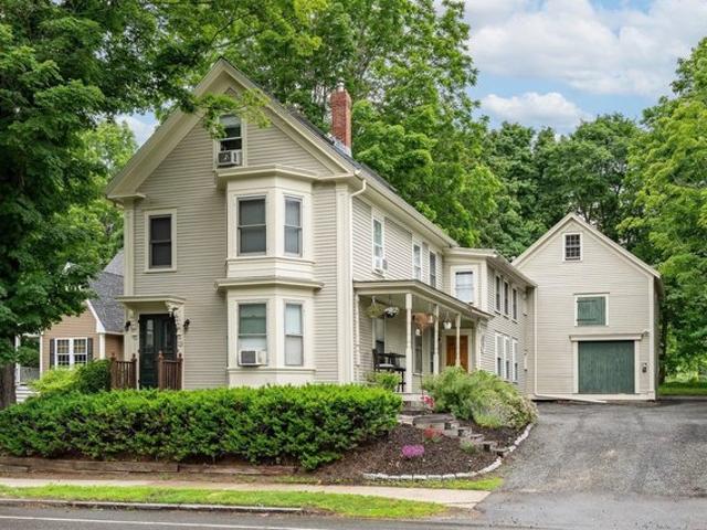 9 Arch St, Dover, NH 03820