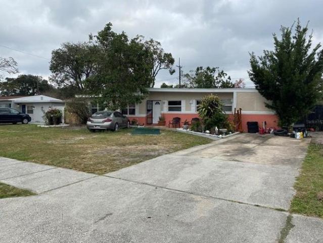 9 Areca Dr, Orlando, FL 32807