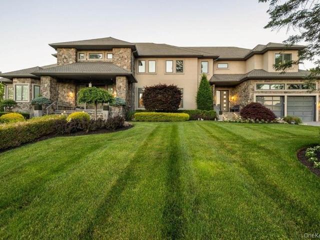 9 Ash St, Monsey, NY 10952