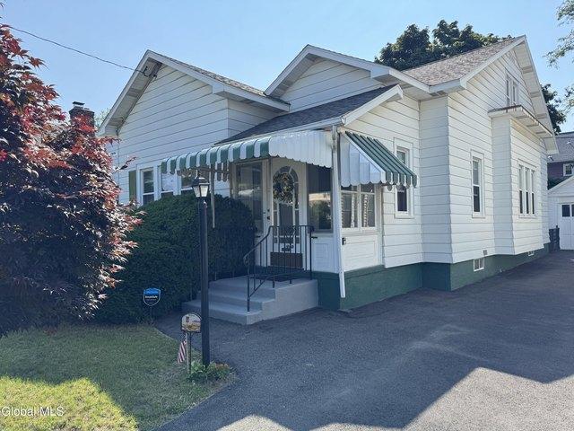 9 Buell St, Albany, NY 12206