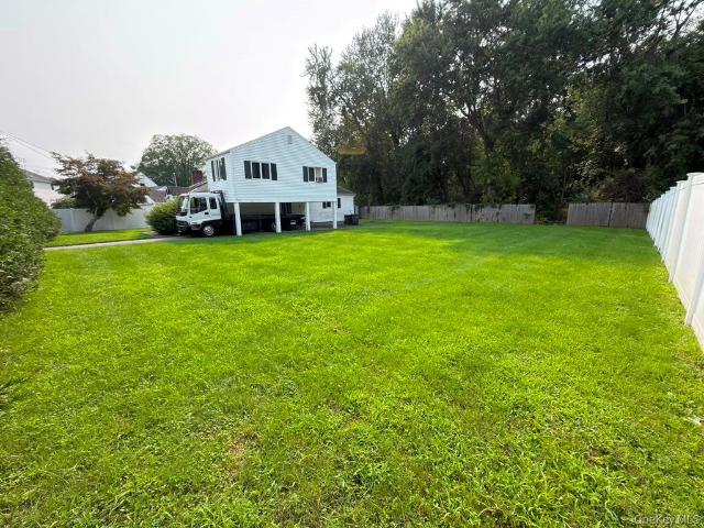 9 Babbitt Court