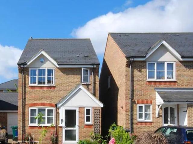 9 Balmoral Avenue, London, N11 3QA, United Kingdom | 3 bed house for rent #133222283 | Rentberry