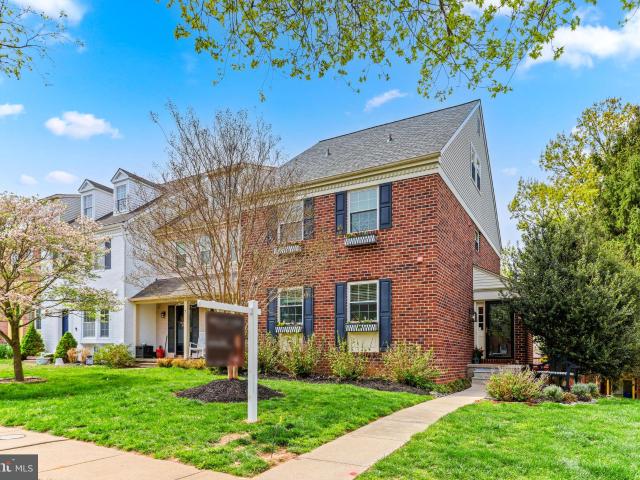 9 Ballyhean Ct, Lutherville Timonium, MD 21093 | MLS #MDBC2158 | Compass