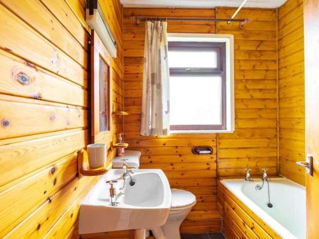 9 bed property for sale