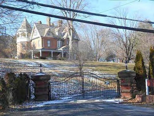 9 Bedroom 6.00 Bath Single Family Home, Newburgh NY, 12550 for sale in Balmville, New York