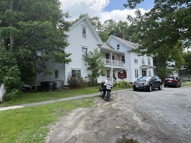 9 bedroom, Claremont NH 03743 103932900