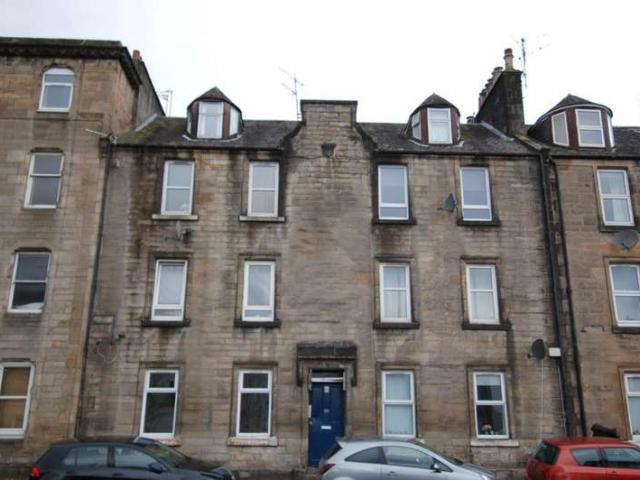 9 Bedroom Apartment Flat