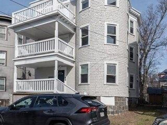 9 bedroom, Boston MA 02124 102371909