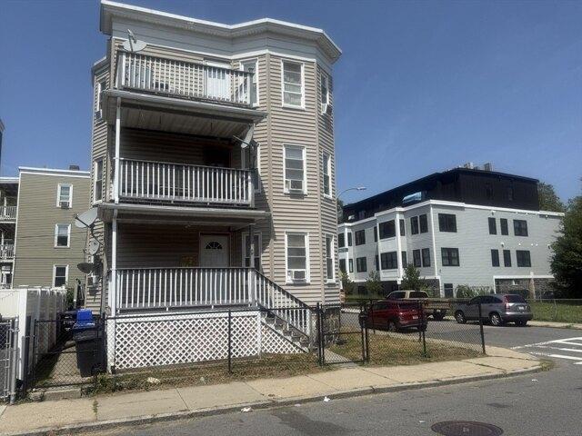 9 bedroom, Boston MA 02124 104808809