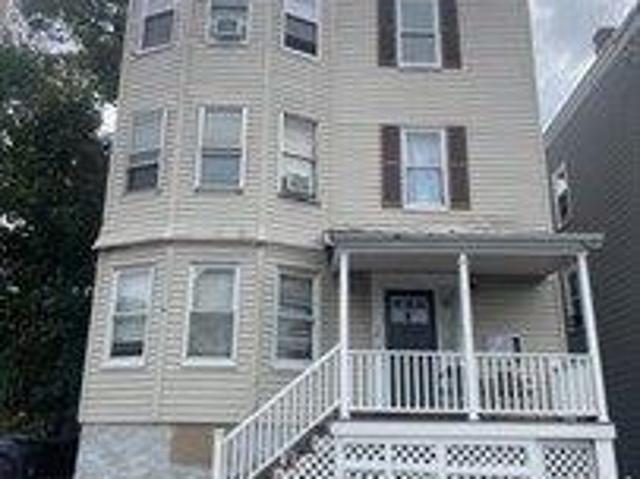 9 bedroom, Boston MA 02125 104513827