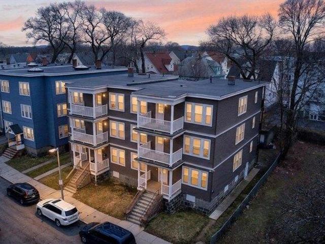9 bedroom, Boston MA 02126 104446201