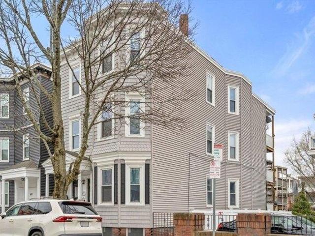 9 bedroom, Boston MA 02127 LS102777884