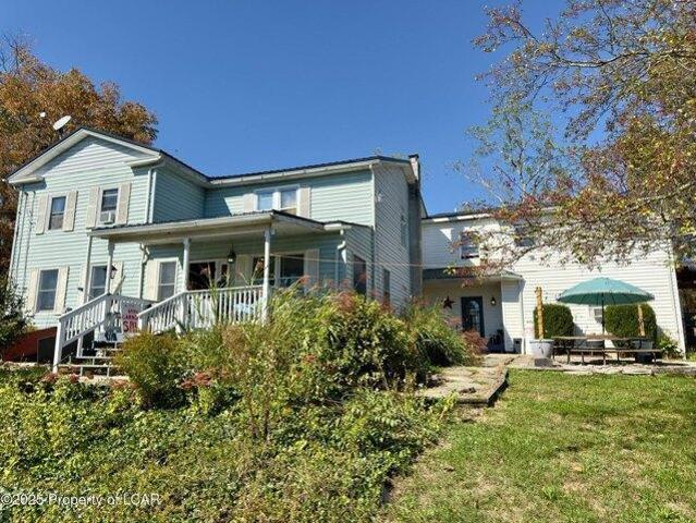 9 bedroom, Benton PA 17814 104898956