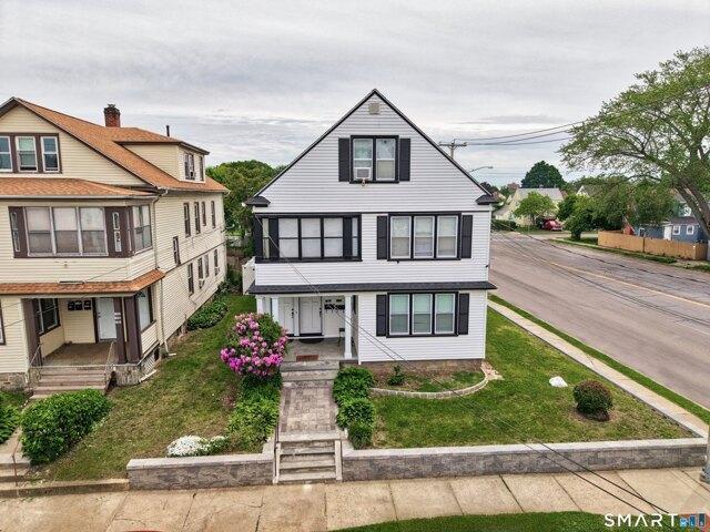 9 bedroom, Bridgeport CT 06606 104691974