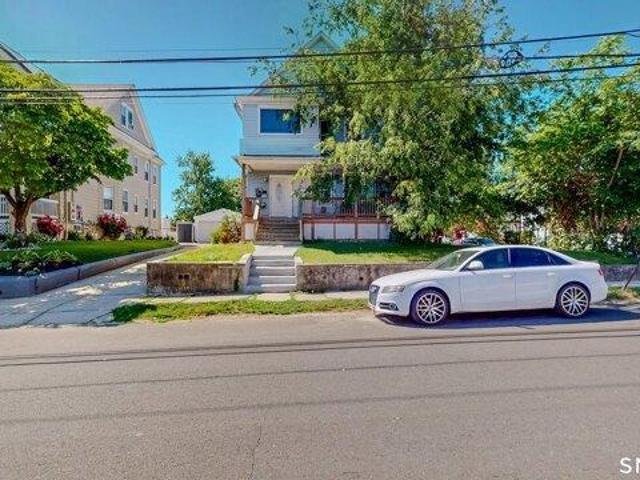 9 bedroom, Bridgeport CT 06606 104718177