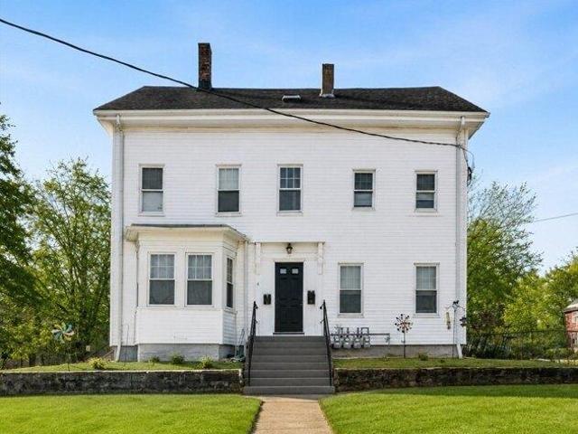 9 bedroom, Bridgewater MA 02324 LS102727956