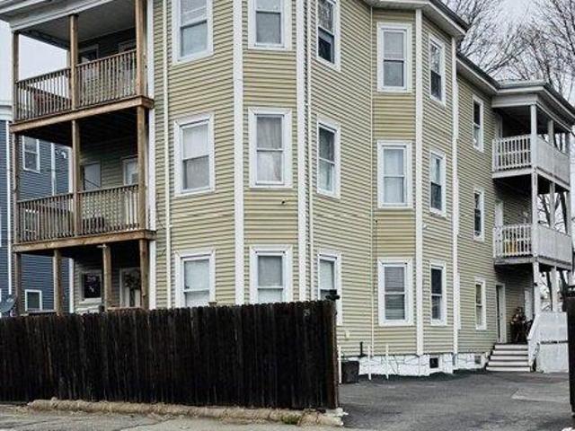 9 bedroom, Brockton MA 02301 102960822