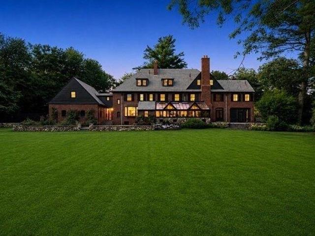 9 bedroom, Brookline MA 02445 105233961
