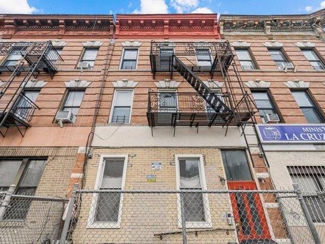 9 bedroom, Brooklyn NY 11226 104921128