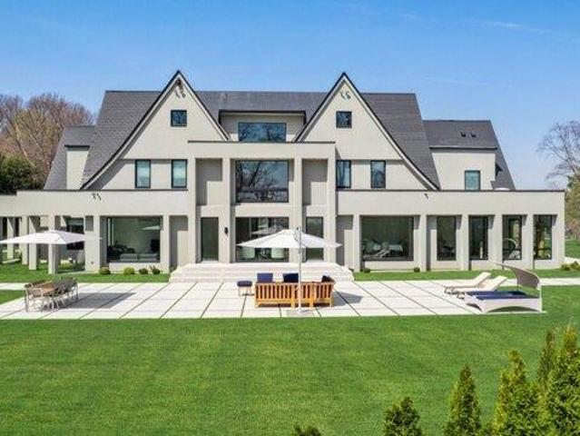 9 bedroom, Greenwich CT 06830 104410109